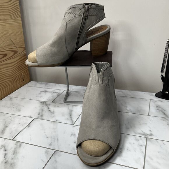 Eurosoft | Shoes | Eurosoft By Sofft Mandira Gray Mist Sandal Block ...